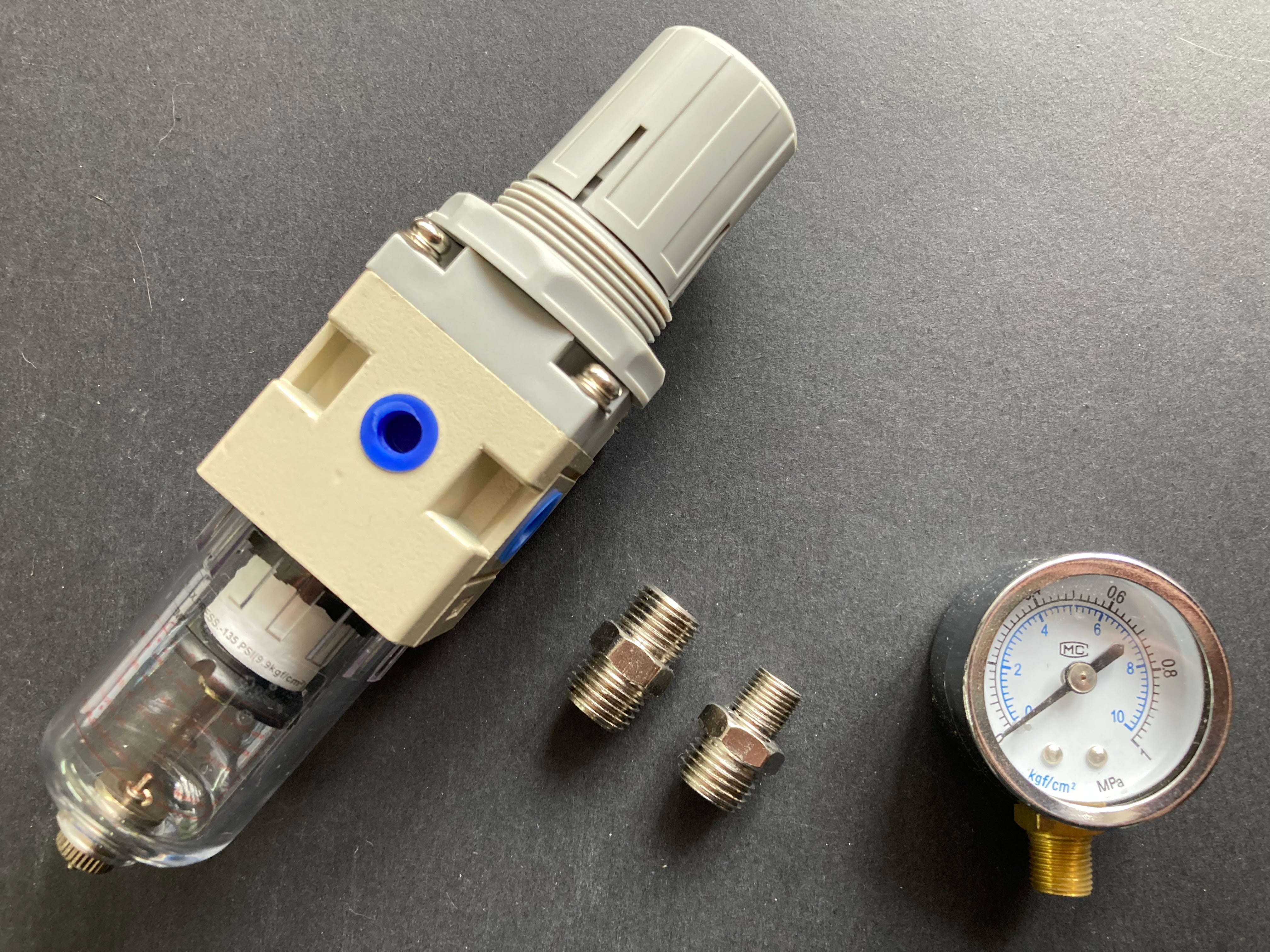 Filter Regulator with Pressure Gauge (壓力調節器 - 按壓式釋放閥) HS-F6
