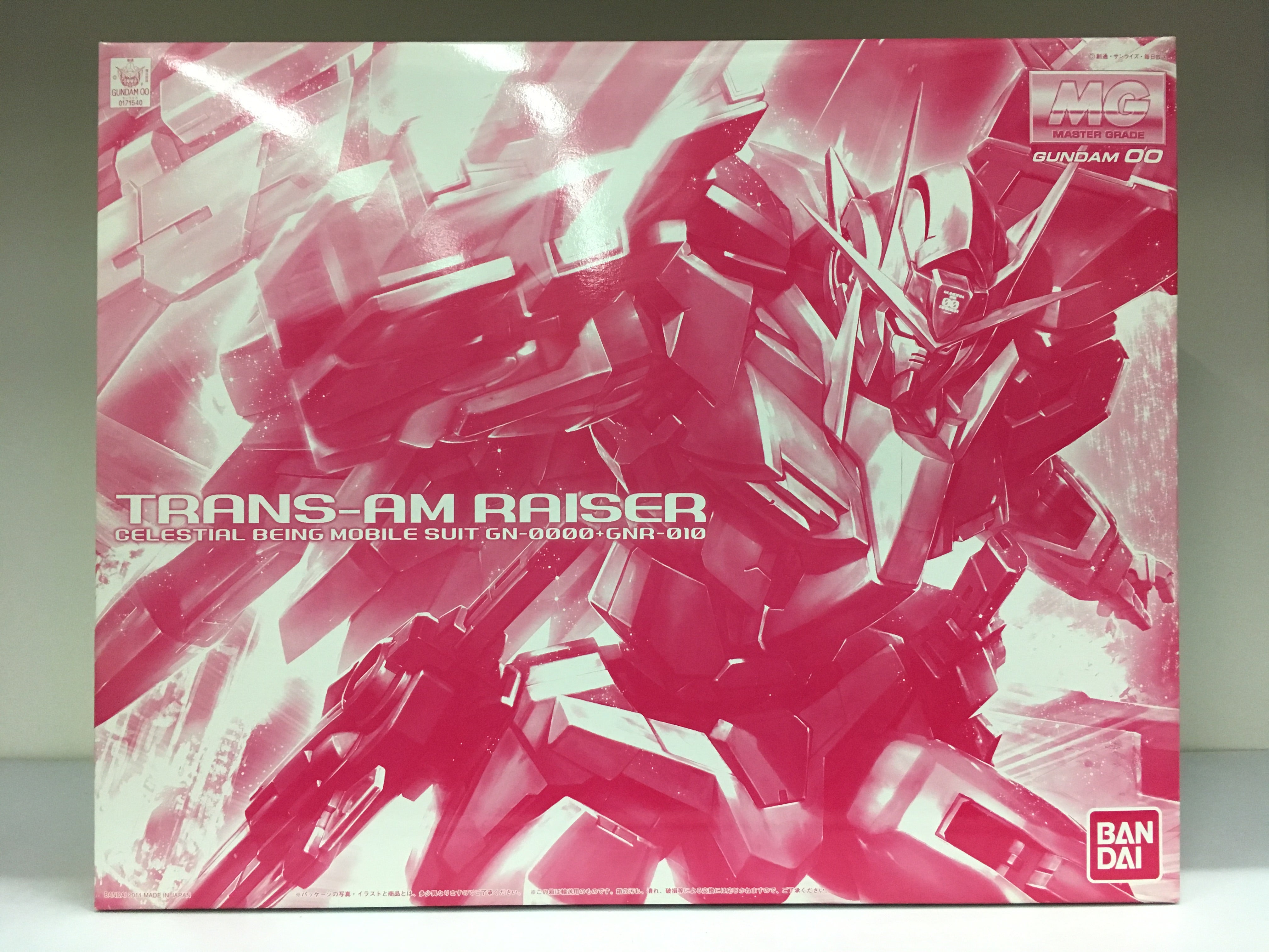 MG 1/100 Trans-Am Raiser Celestial Being Mobile Suit GN-0000 + GNR-010